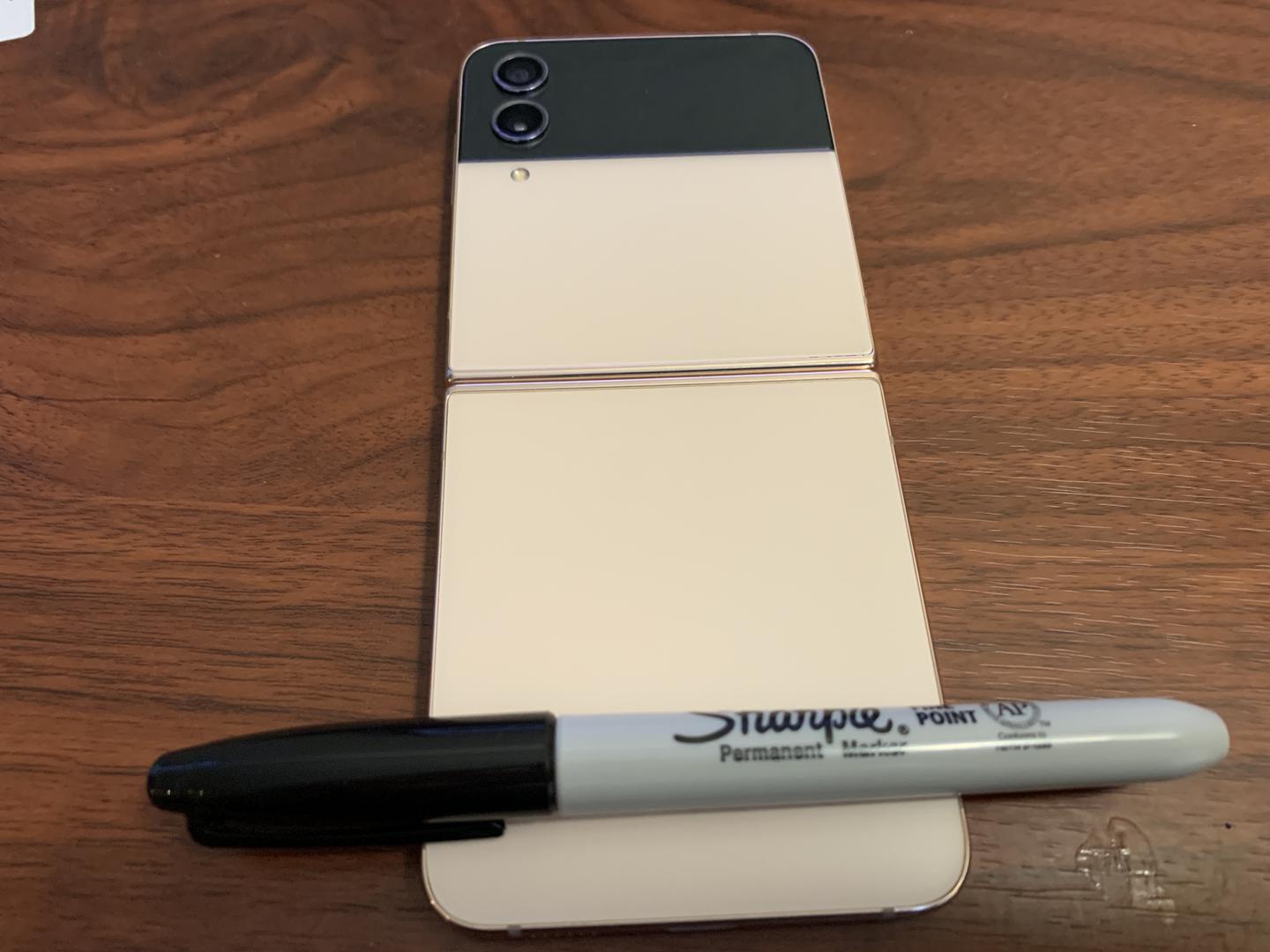 Samsung Galaxy Z Flip4 5G - T-Mobile, Rose Gold, 128GB, 8GB, SM-F721U ...