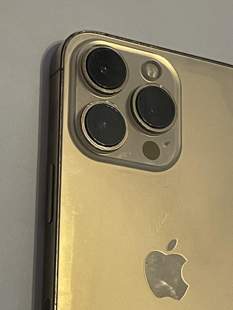 Apple iPhone 13 Pro - Unlocked, Gold, 128GB, A2483 - LXLI69314 - Swappa