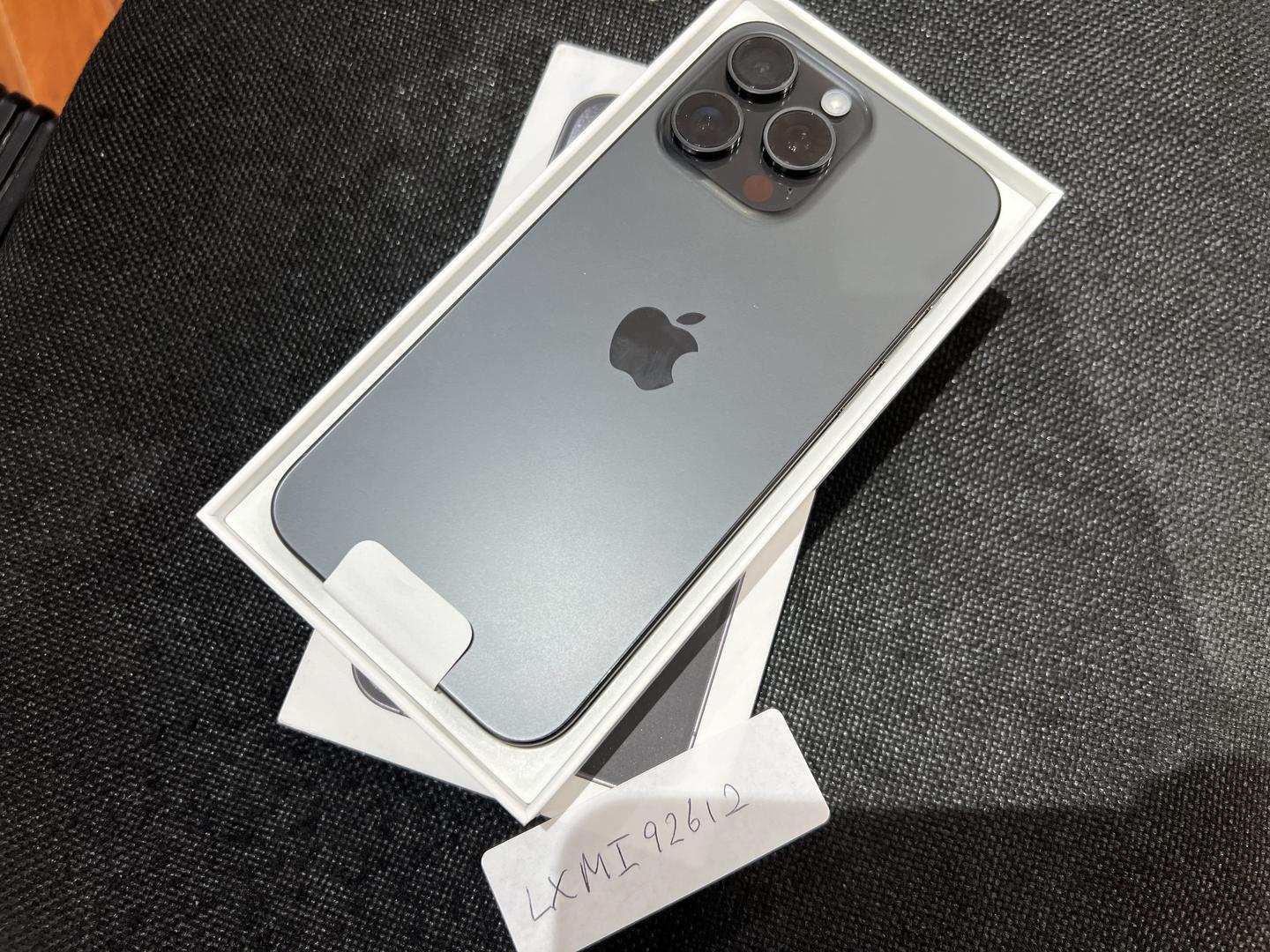 Apple iPhone 15 Pro Max - Verizon, Black, 256GB, A2849 - LXMI92612 - Swappa