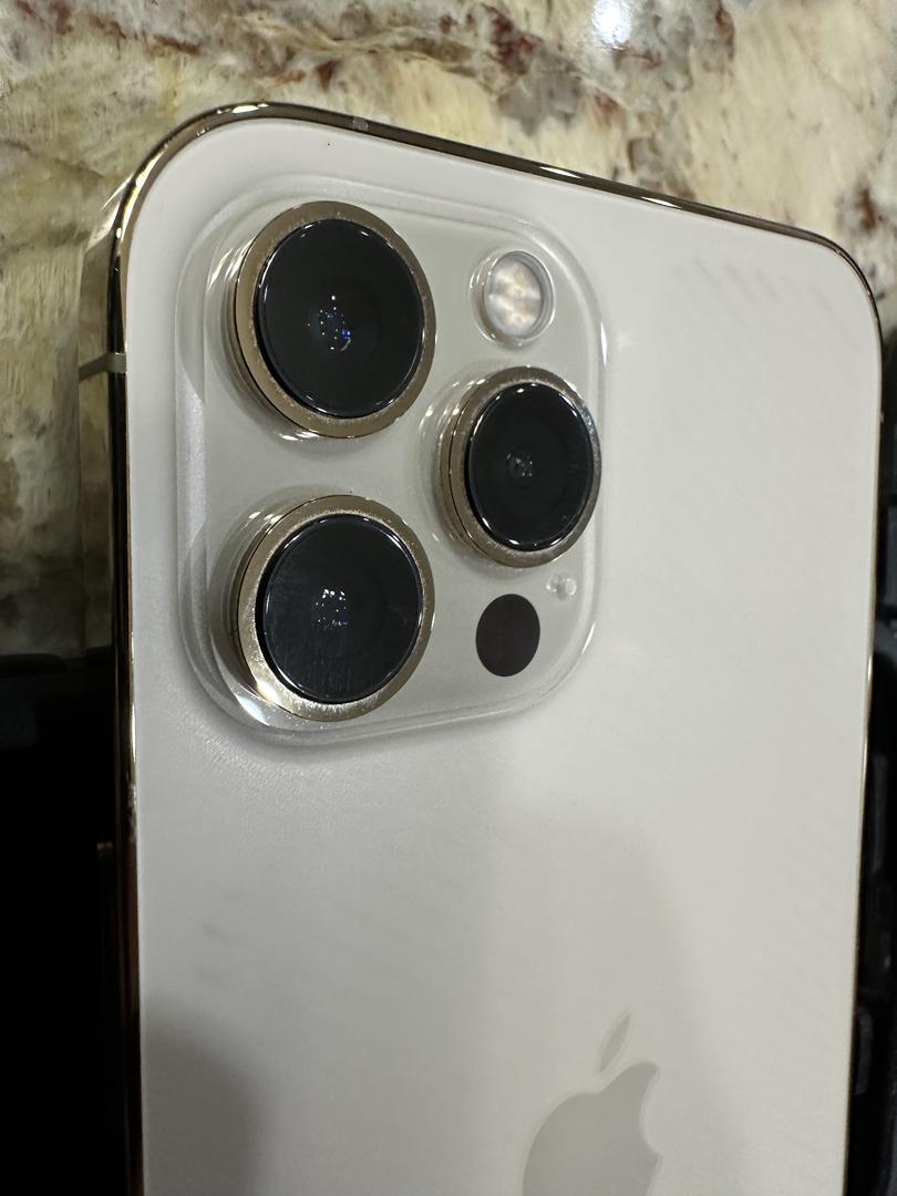 iPhone 12 Pro Max - Guide, Specs, Prices, and More - Swappa