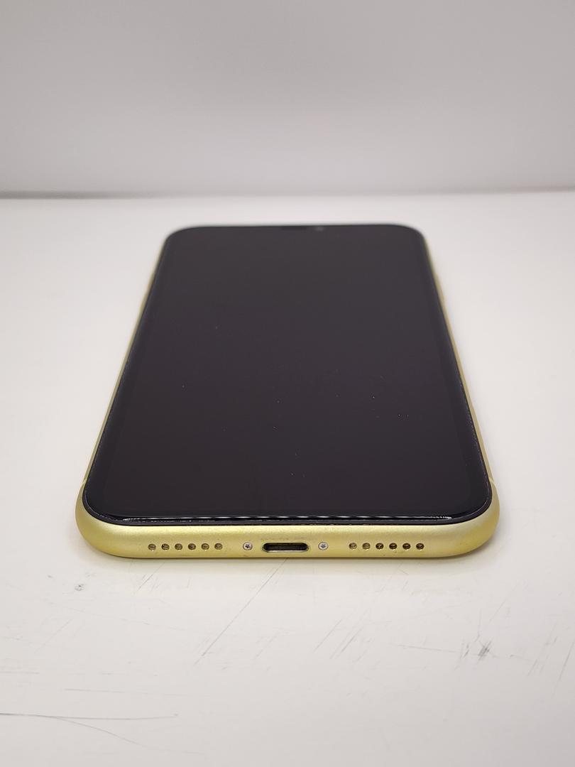 Apple iPhone 11 - Unlocked, Yellow, 128GB, A2111 - LXNN44023 - Swappa