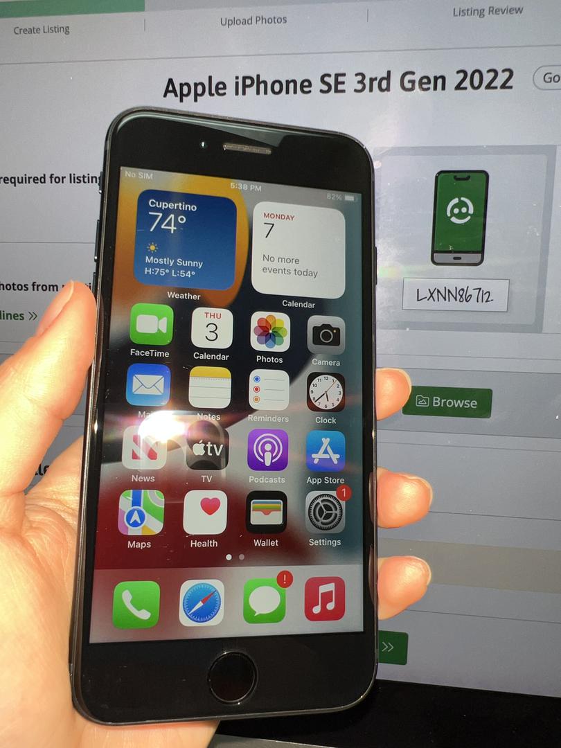 Apple iPhone SE 3rd Gen 2022 - Unlocked, Midnight, 64GB, A2595 - LXNN86712 - Swappa