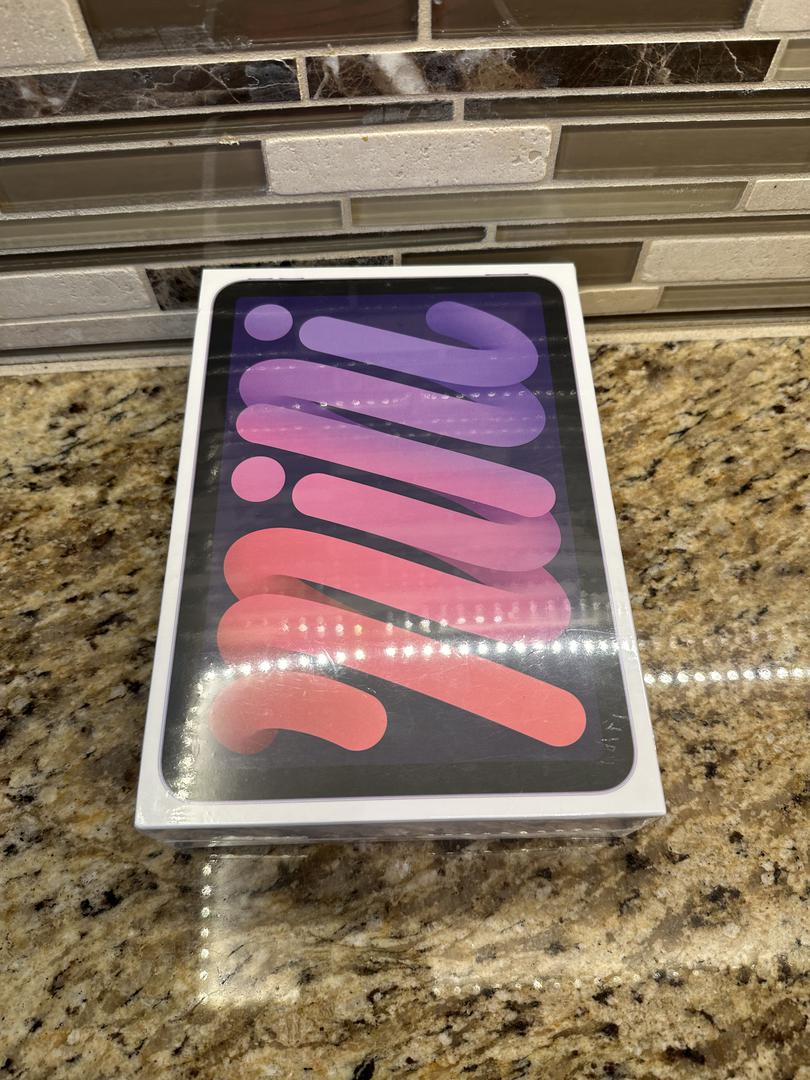 Apple iPad Mini 6th Gen - Wi-Fi, Purple, 64GB, A2567 - LXNQ39436 - Swappa