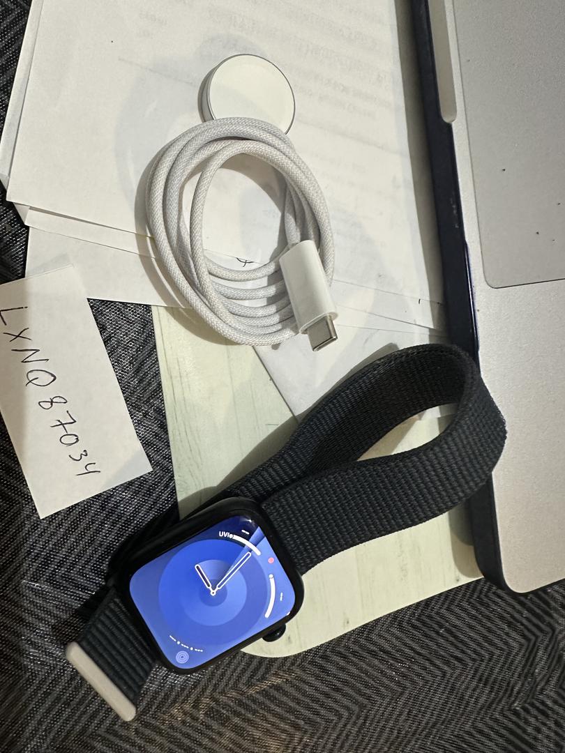 Apple Watch Series 9 45mm - Midnight, A2980 - GPS, Aluminum - LXNQ87034 ...