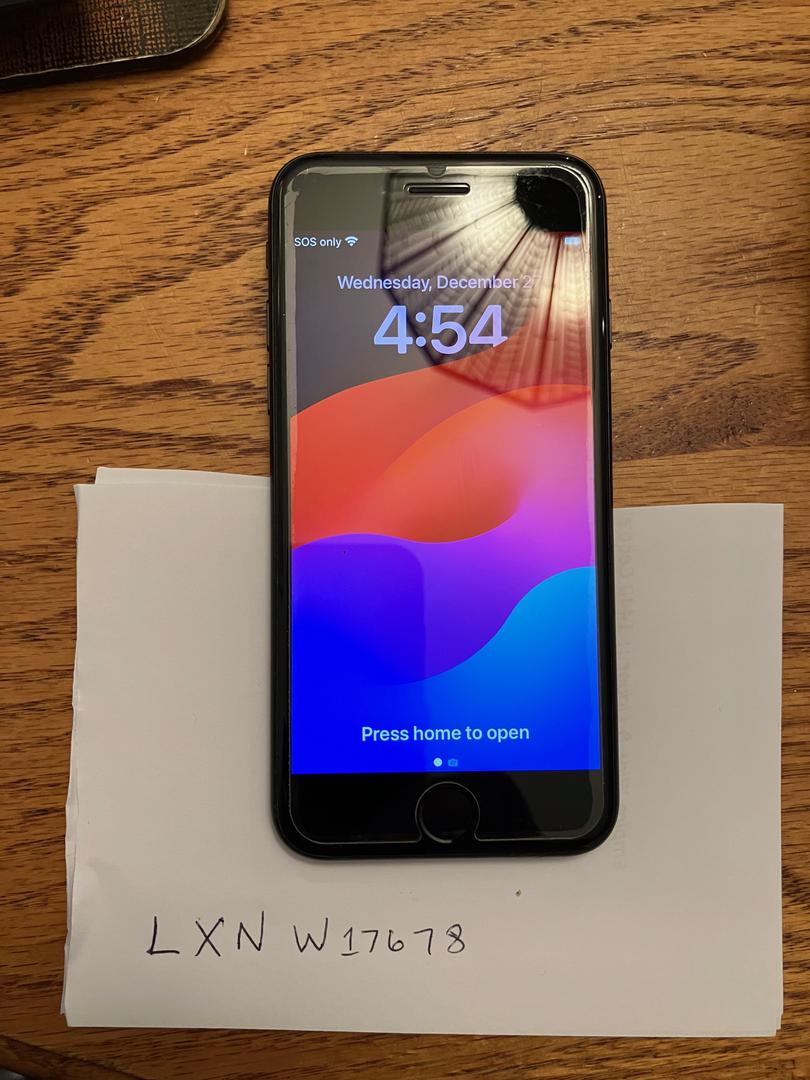 Apple iPhone SE 2nd Gen 2020 - Unlocked, Black, 64GB, A2275 - LXNW17678 - Swappa