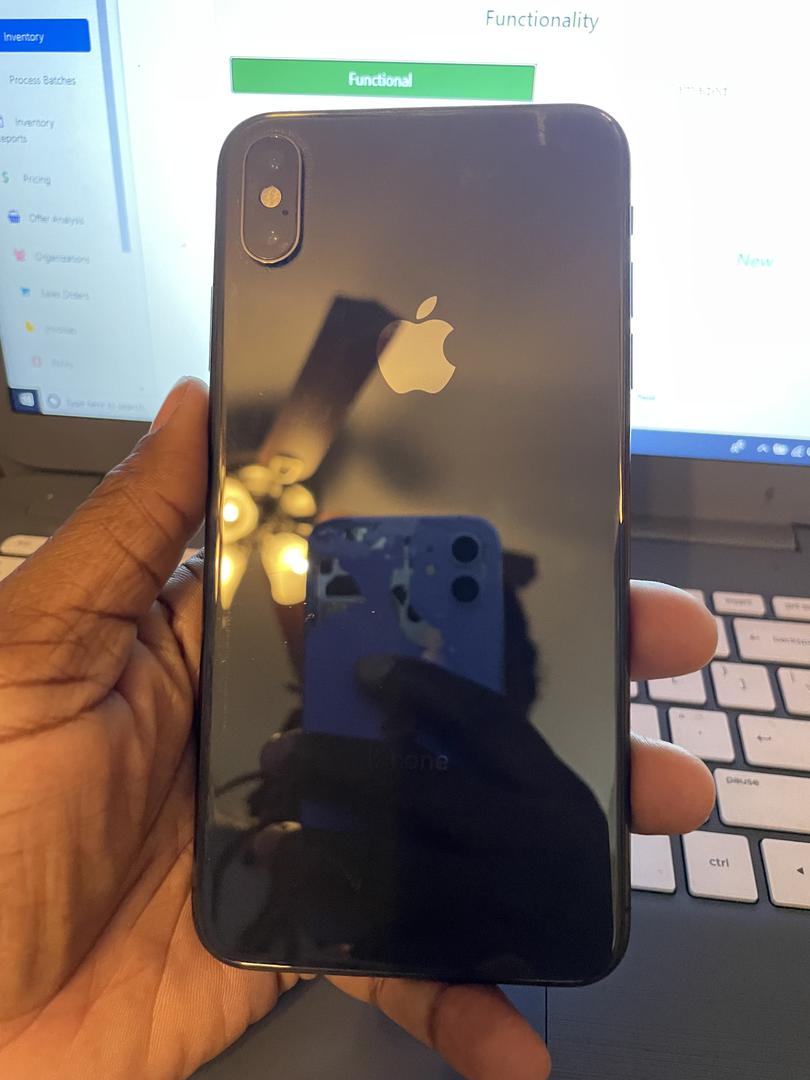 iPhone Xs Max - Guide, Specs, Prices, and More - Swappa