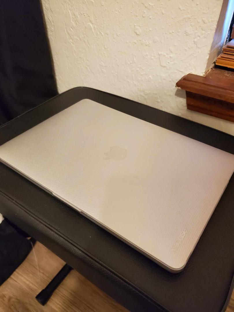 MacBook Pro 2020 - 13 inch - Guide, Specs, Prices, and More - Swappa