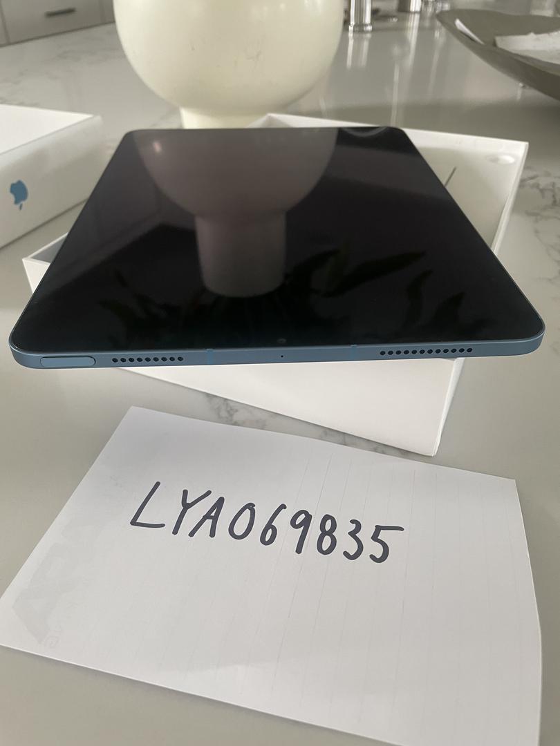 Apple iPad Air 5th Gen - Unlocked, Blue, 64GB, A2589 - LYAY95623 - Swappa