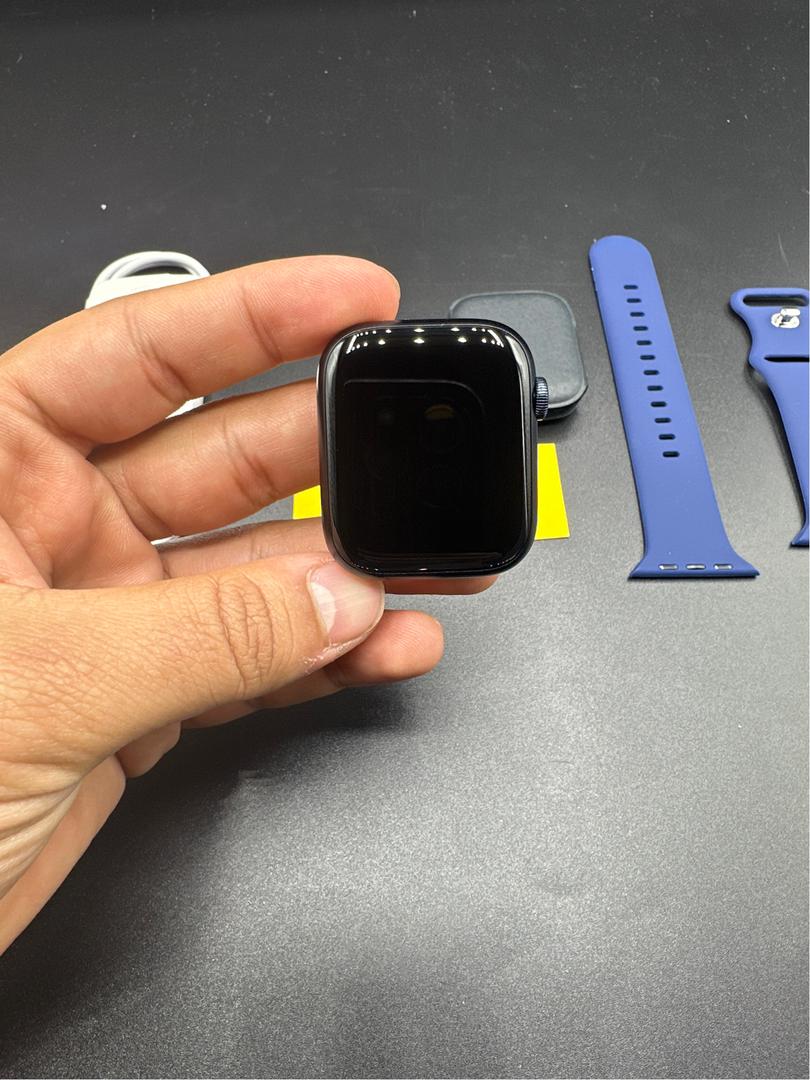 Apple Watch Series 9 45mm - Midnight, A2980 - GPS, Aluminum - LYAZ50689 ...