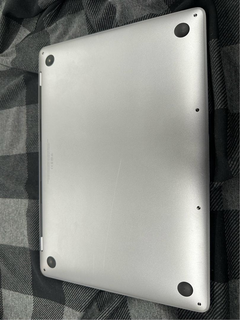 MacBook Pro 2020 - 13" - Apple M1, Gray, 256GB, 16GB - LYCD04095 - Swappa