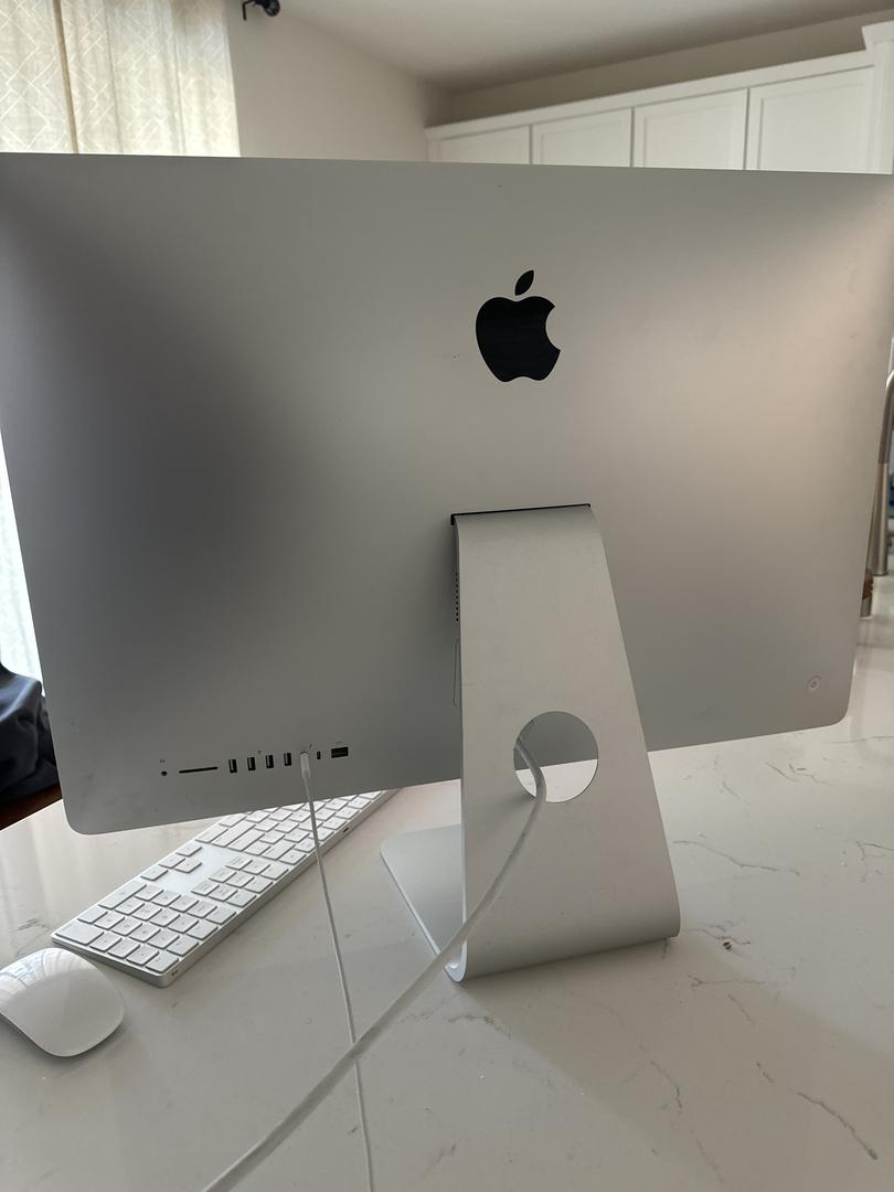 iMac 2020 27" Retina 5K - I5, 256GB, 8GB - LYCD52997 - Swappa