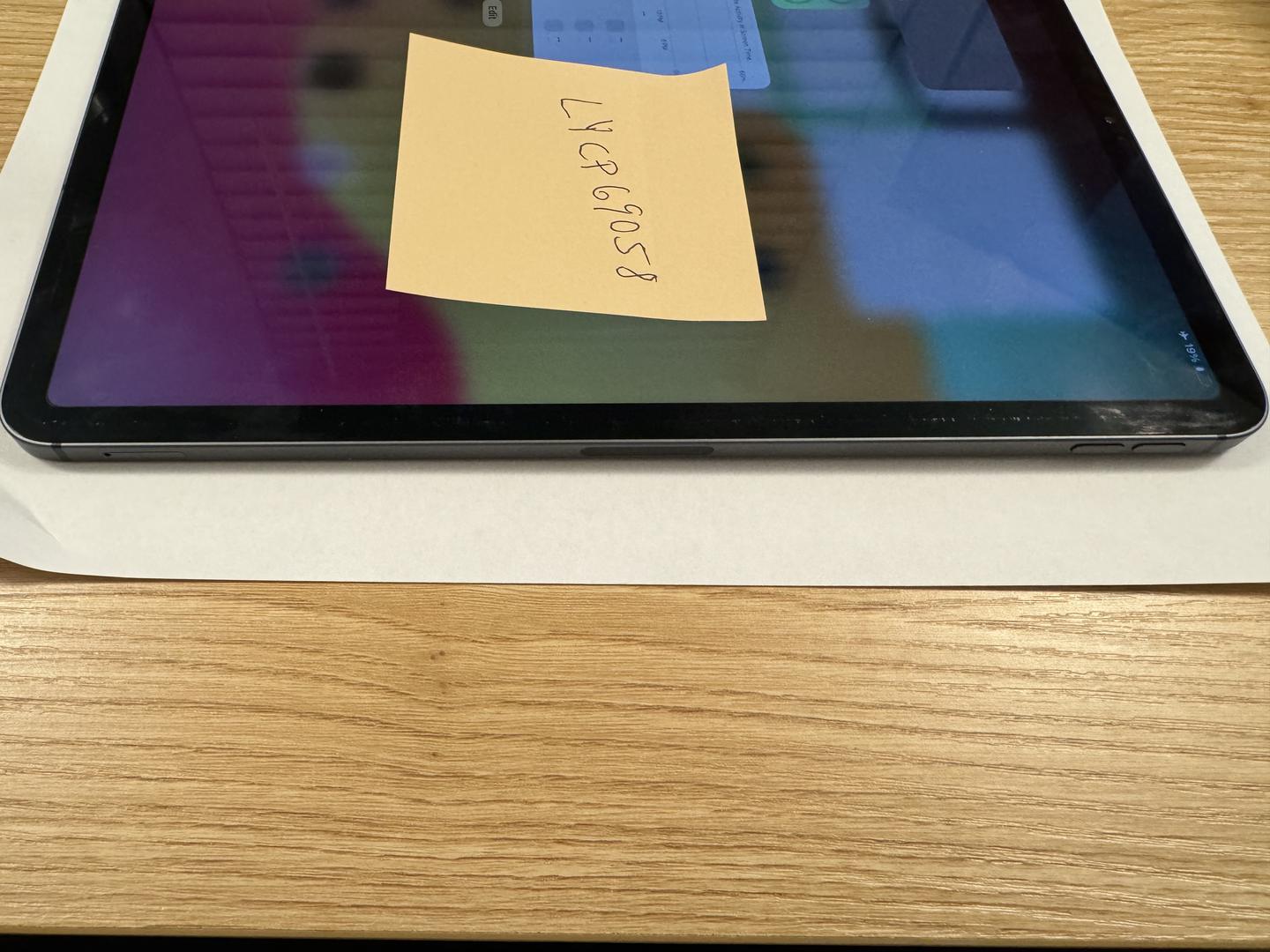 Apple iPad Pro 11" 2nd Gen 2020 - Unlocked, Gray, 256GB, A2068 ...