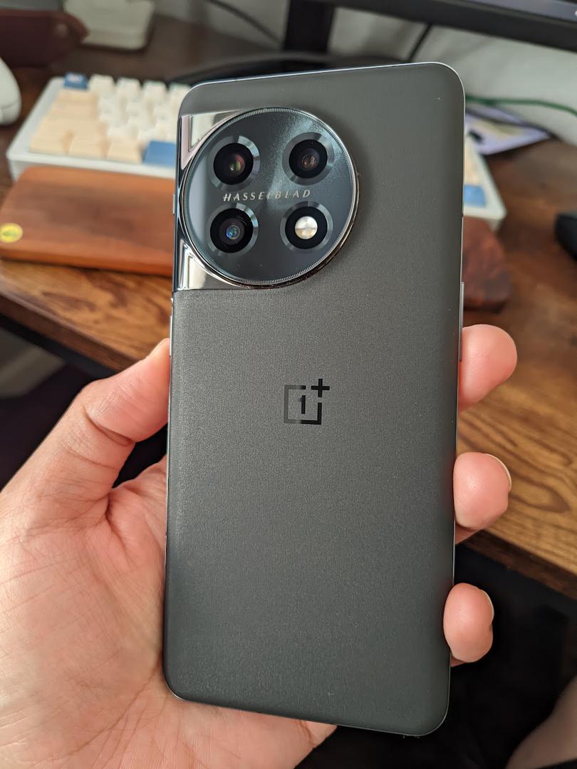 OnePlus 11 - Unlocked, Black, 256GB, 16GB, CPH2451 - LYDB11786 - Swappa