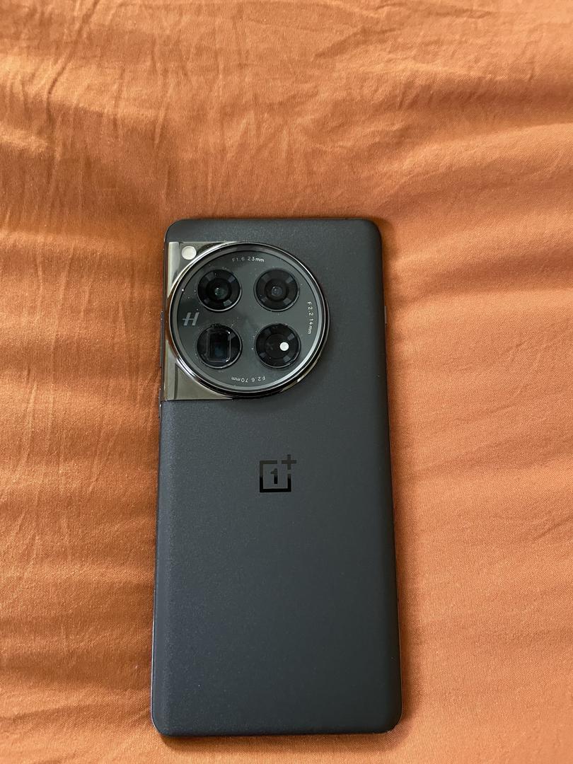 OnePlus 12 - Unlocked, Black, 512GB, 16GB, CPH2583 - LYDB21023 - Swappa