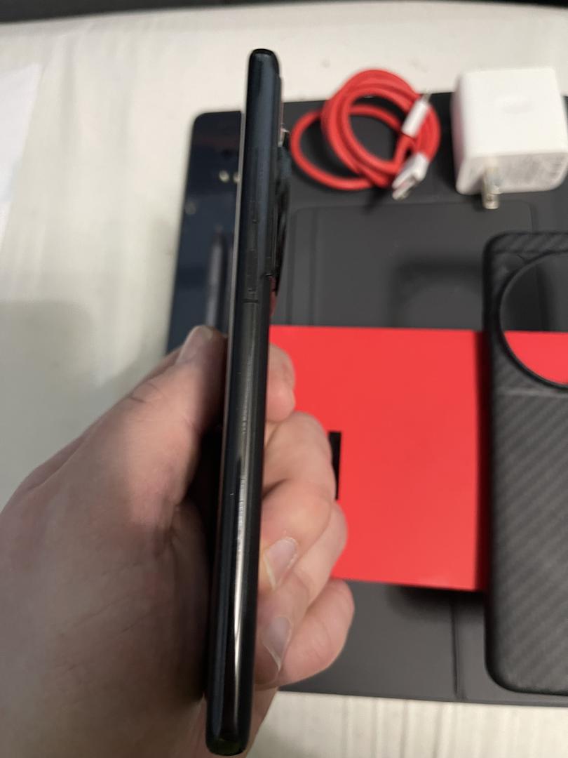 OnePlus 12 - Unlocked, Black, 512GB, 16GB, CPH2583 - LYDN11593 - Swappa