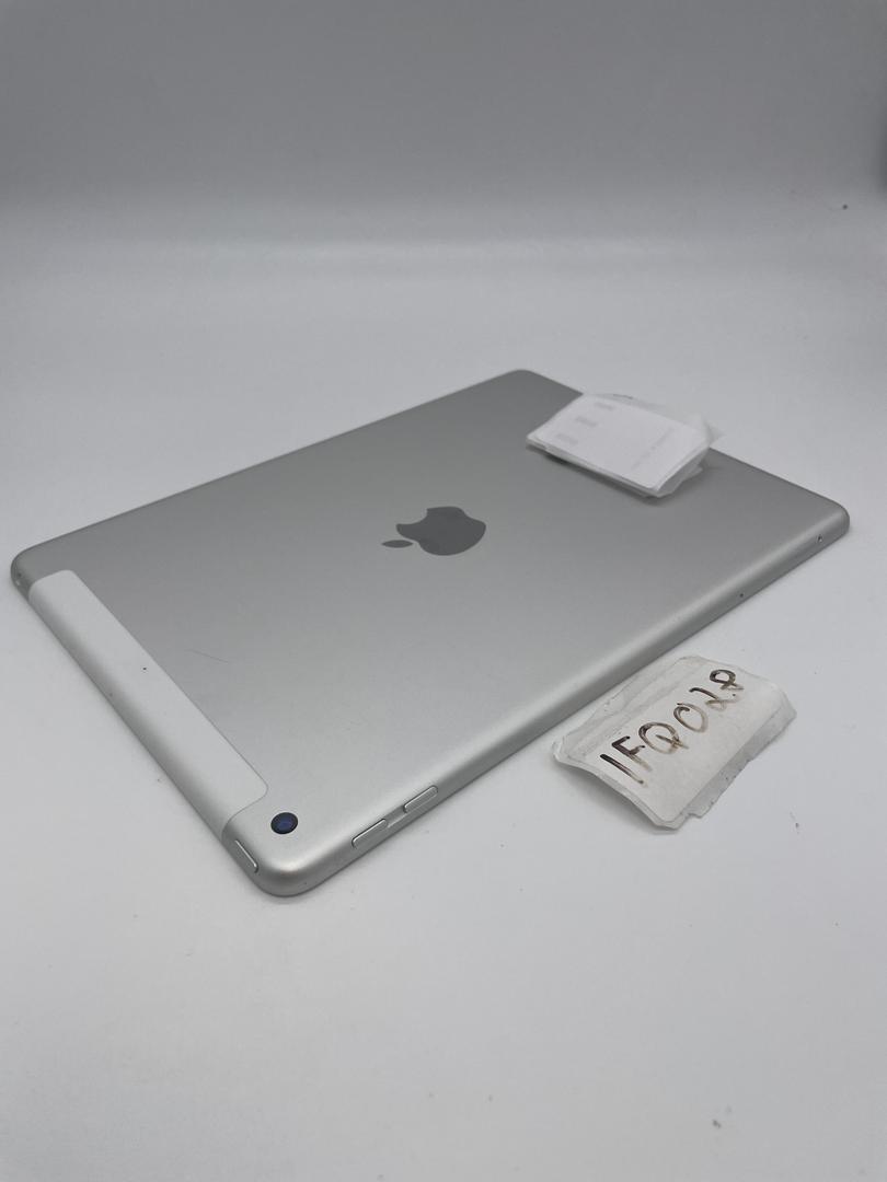 Apple iPad 6th Gen - Unlocked, Silver, 128GB, A1954 - LYDN81000 - Swappa