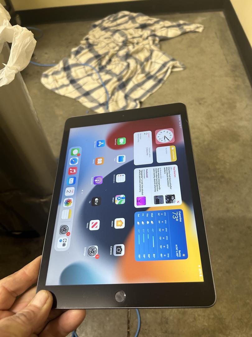 Apple iPad 7th Gen - Wi-Fi, Silver, 32GB, A2197 - LYDO14985 - Swappa