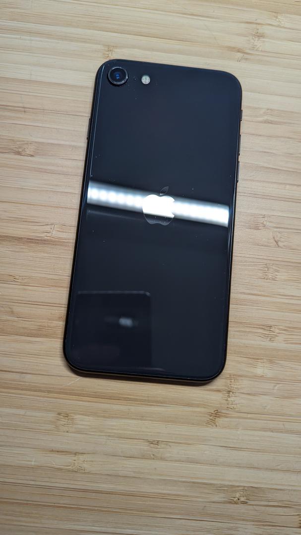 Apple iPhone SE 2nd Gen 2020 - Unlocked, Black, 64GB, A2275 - LYDV82130 - Swappa
