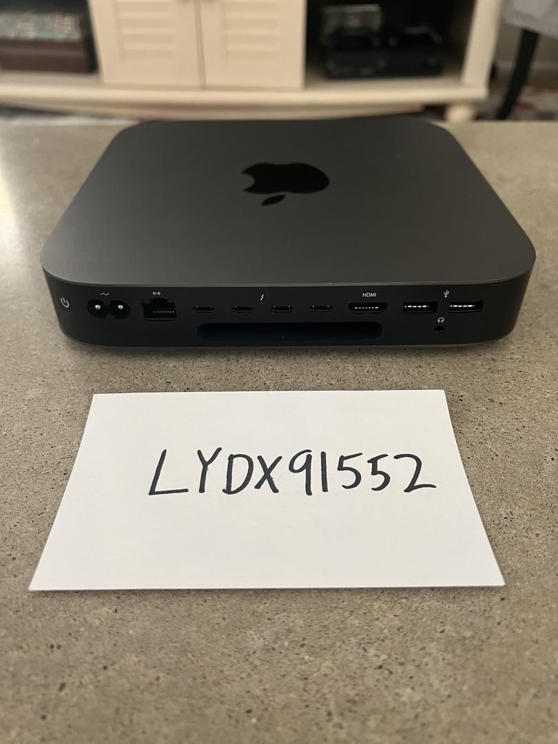 Mac mini 2018 - I7, Gray, 2TB, 64GB - LYDX91552 - Swappa