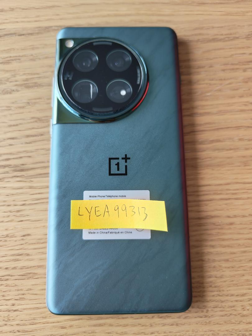 OnePlus 12 - Unlocked, Green, 512GB, 16GB, CPH2583 - LYEA99313 - Swappa