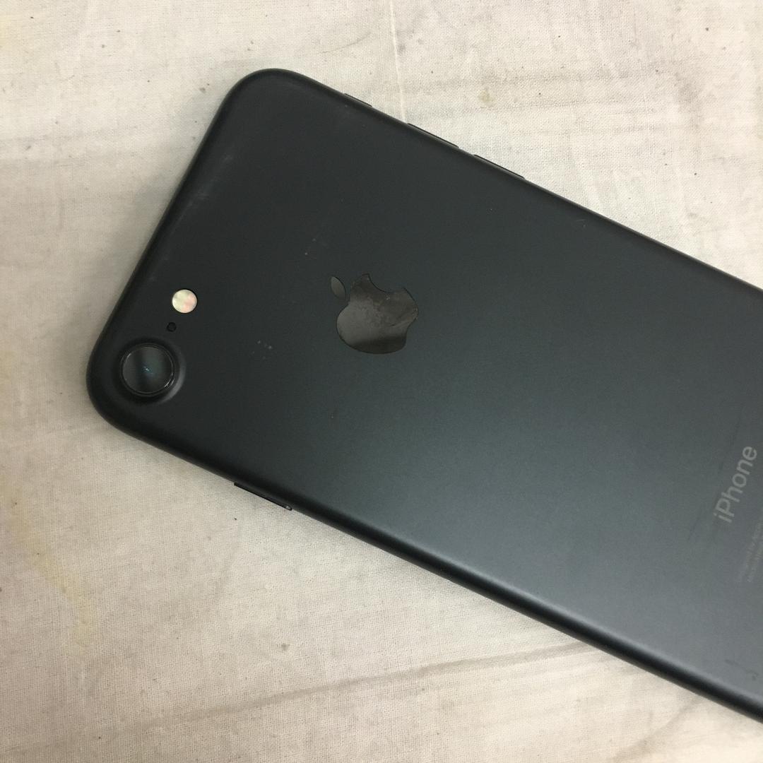 Apple iPhone 7 - Unlocked, Black, 32GB, A1660 - LYEC50380 - Swappa