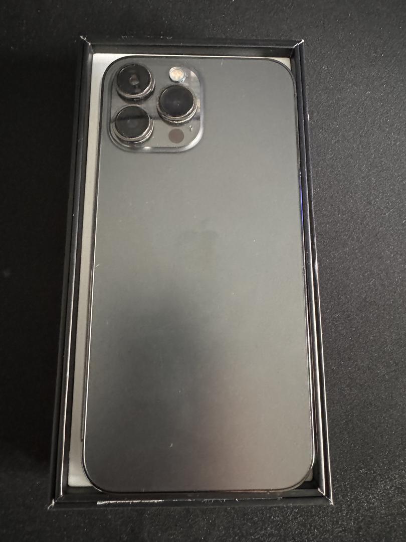 Apple iPhone 13 Pro Max - Verizon, Graphite, 256GB, A2484 - LYEE46273 - Swappa