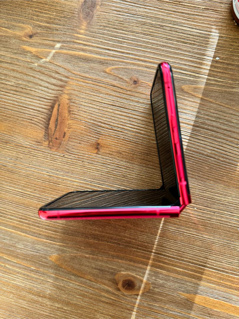 Motorola Razr Plus 2023 - T-Mobile, Magenta, 256GB, 8GB - LYEF84143 ...