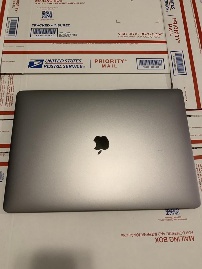 MacBook Pro 2019 - 16" - I7, Gray, 512GB, 16GB - LYEG16073 - Swappa