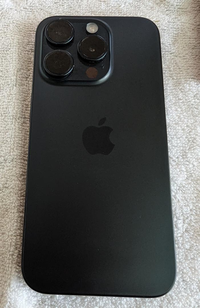 Apple iPhone 15 Pro - Unlocked, Blue, 256GB, A2848 - LYEN42226 - Swappa