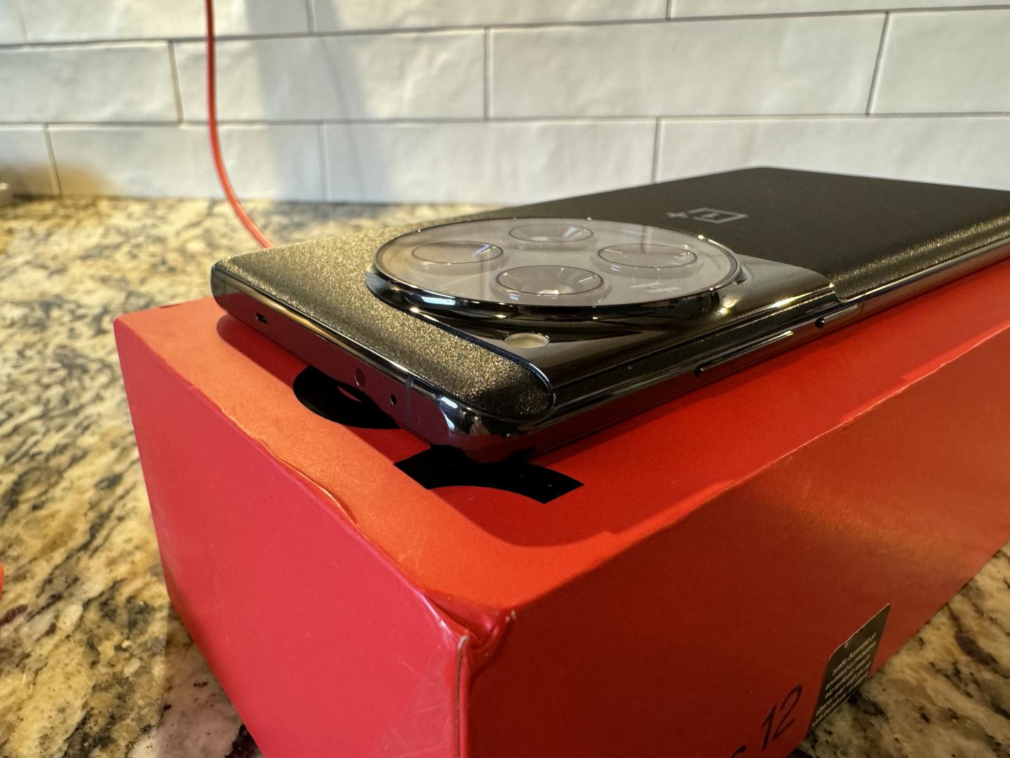 OnePlus 12 - Unlocked, Black, 256GB, 12GB, CPH2583 - LYER84102 - Swappa