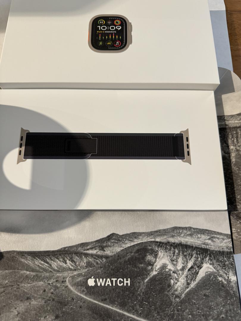 Apple Watch Ultra 2 49mm - Unlocked, Titanium, A2986 - LYEU16462 - Swappa
