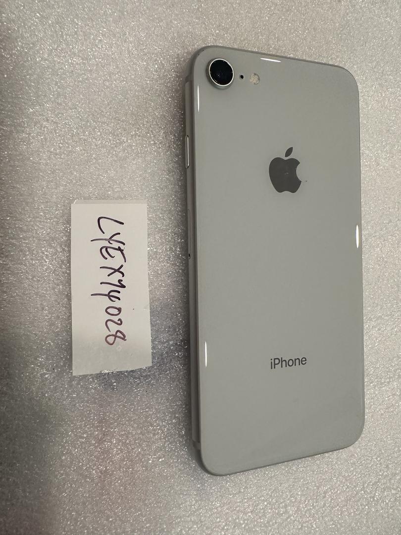 Apple iPhone 8 - Unlocked, Silver, 256GB, A1863 - LYEX74028 - Swappa