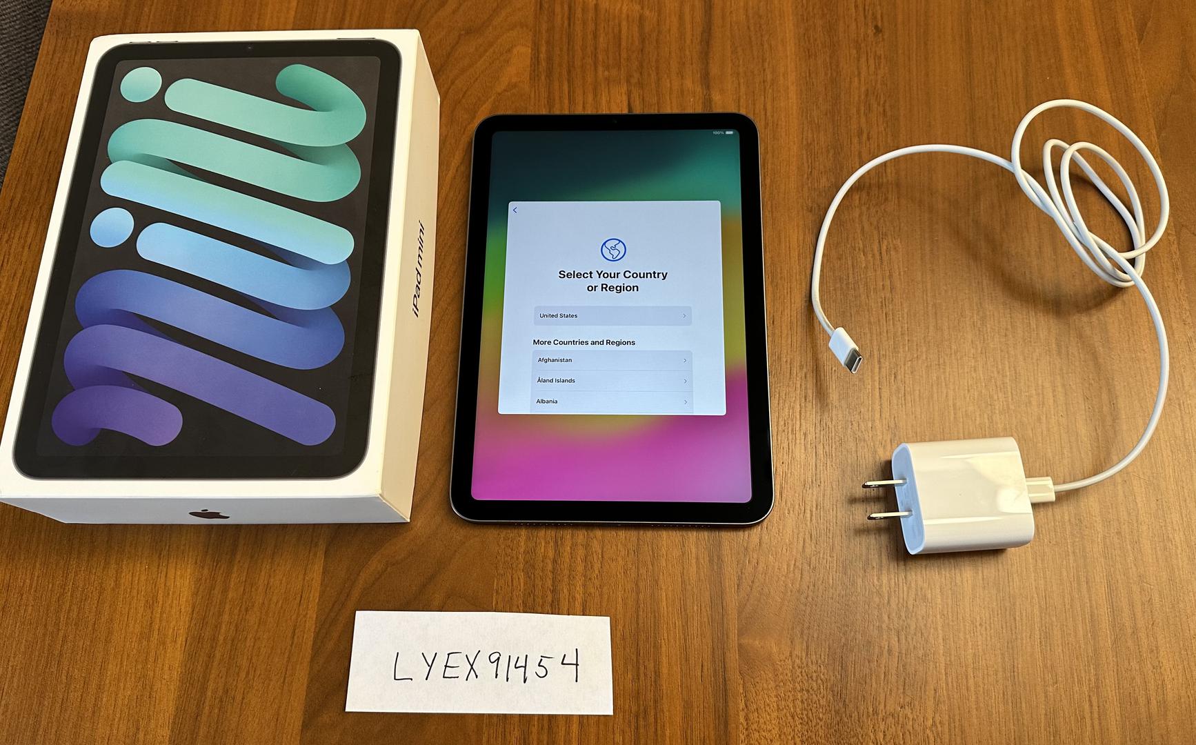 Apple iPad Mini 6th Gen - Wi-Fi, Gray, 64GB, A2567 - LYEX91454 - Swappa