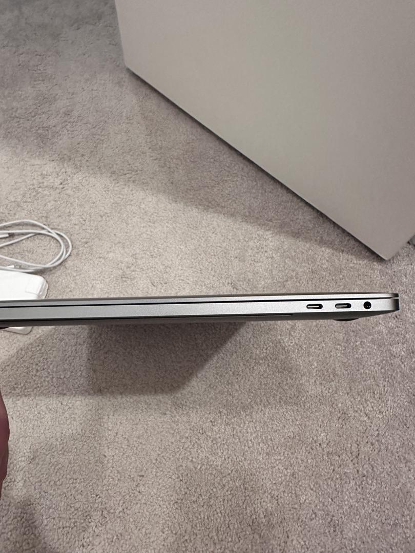 MacBook Pro 2019 - 16" - I7, Gray, 512GB, 16GB - LYFC48951 - Swappa