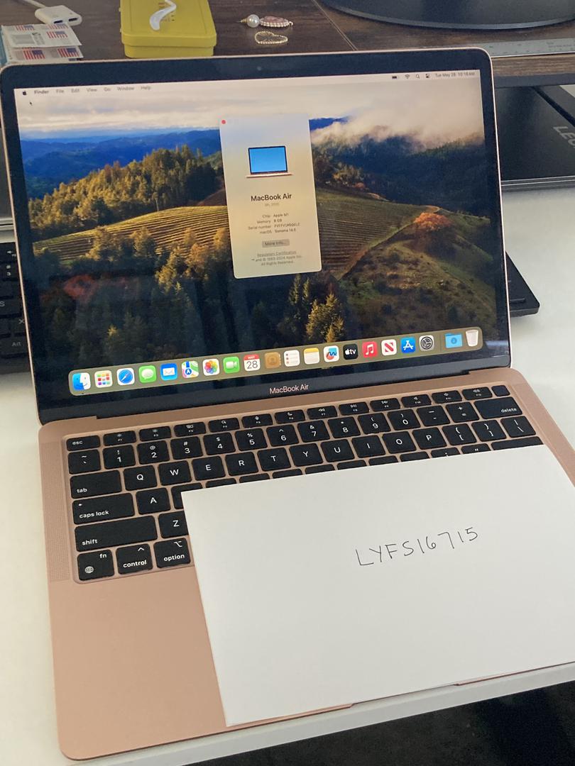 MacBook Air 2020 - 13" - Apple M1, Gold, 256GB, 8GB - LYFS16715 - Swappa