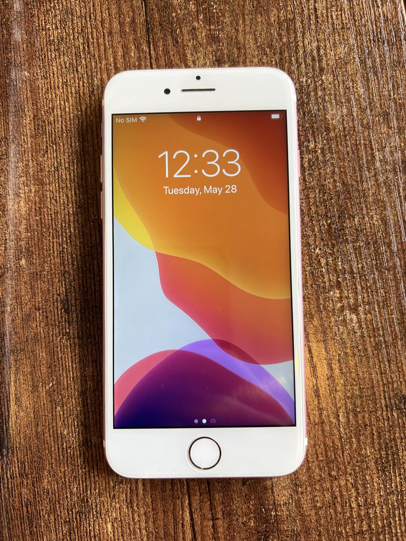 Apple iPhone 7 - Unlocked, Rose Gold, 32GB, A1660 - LYFS16848 - Swappa