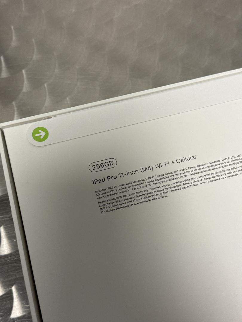 Apple iPad Pro 11" (M4) 2024 - Unlocked, Black, 256GB, 8GB, A2837 ...