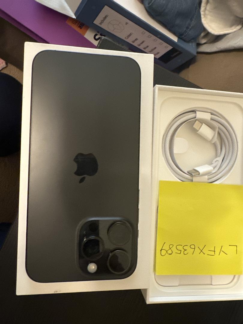 Apple iPhone 15 Pro Max - Unlocked, Black, 256GB, A2849 - LYFX63589 ...