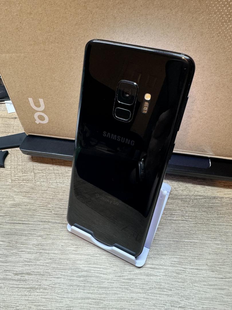 Samsung Galaxy S9 - T-Mobile, Black, 64GB, SM-G960U - LYFY34389 - Swappa