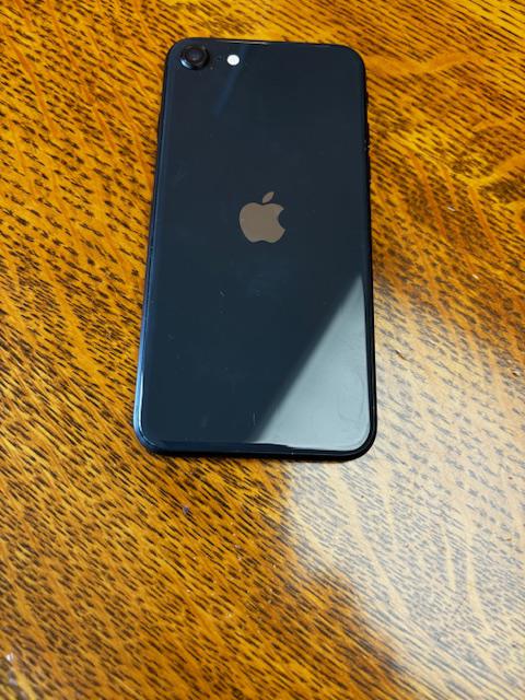 Apple iPhone SE 2nd Gen 2020 - Unlocked, Black, 64GB, A2275 - LYGA87875 - Swappa
