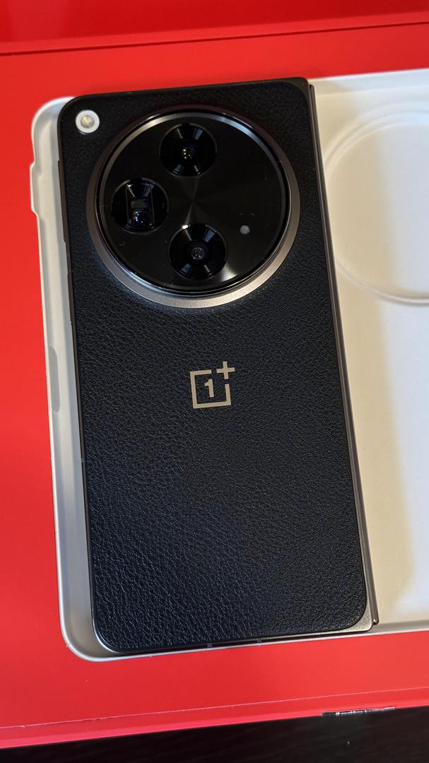 OnePlus Open - Unlocked, Black, 512GB, 16GB - LYGC71370 - Swappa