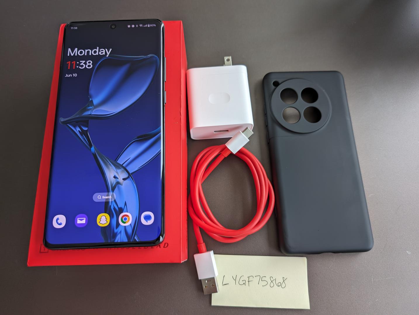 OnePlus 12 - Unlocked, Black, 256GB, 12GB, CPH2583 - LYGF75868 - Swappa