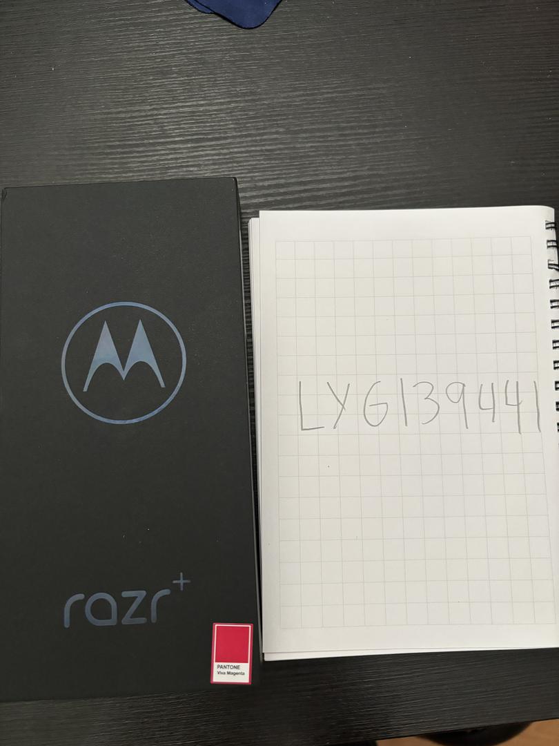 Motorola Razr Plus 2023 - T-Mobile, Magenta, 256GB, 8GB - LYGI39441 ...