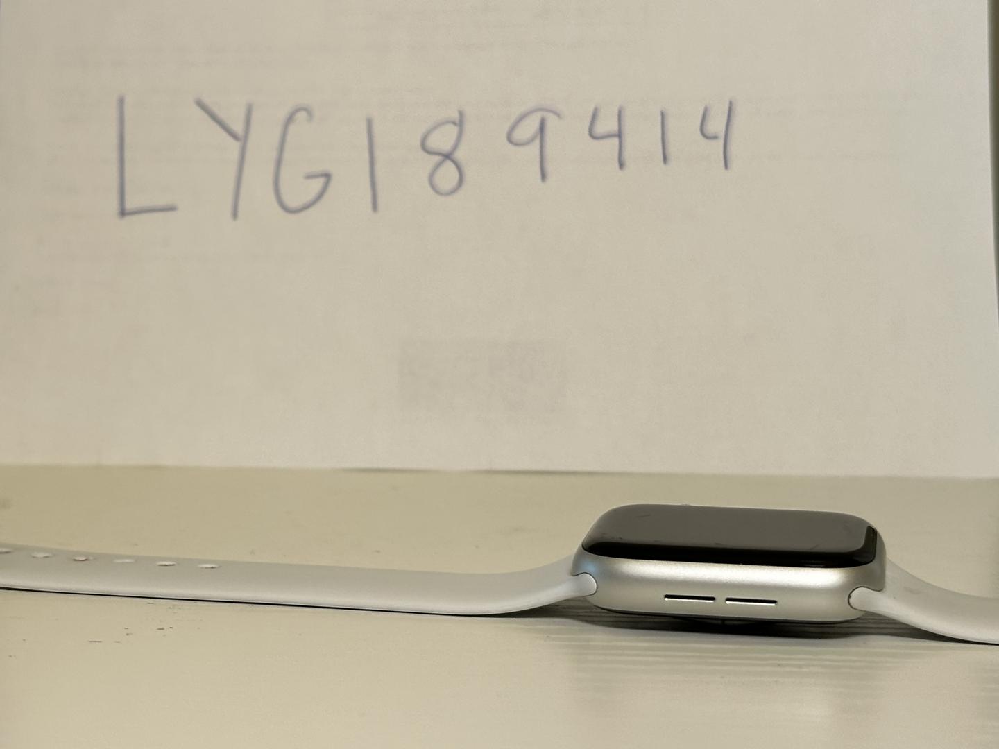 Apple Watch Series 6 44mm - Silver, A2292 - GPS, Aluminum - LYGI89414 ...