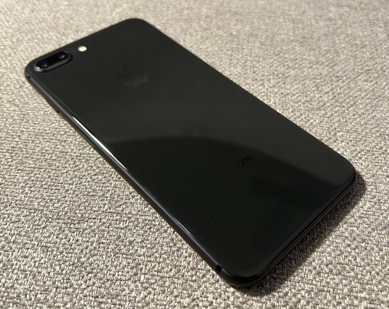 Apple iPhone 8 Plus - Unlocked, Gray, 128GB, A1897, GSM - LYGI97684 ...