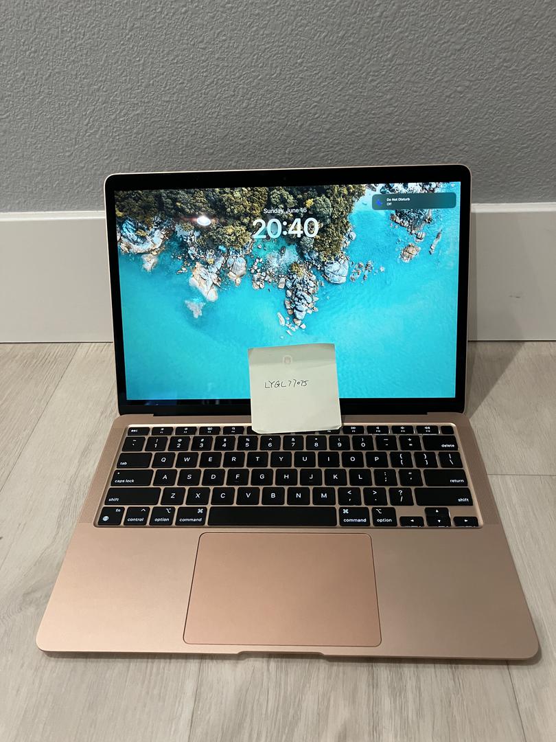 MacBook Air 2020 - 13" - Apple M1, Gold, 256GB, 8GB - LYGL77075 - Swappa