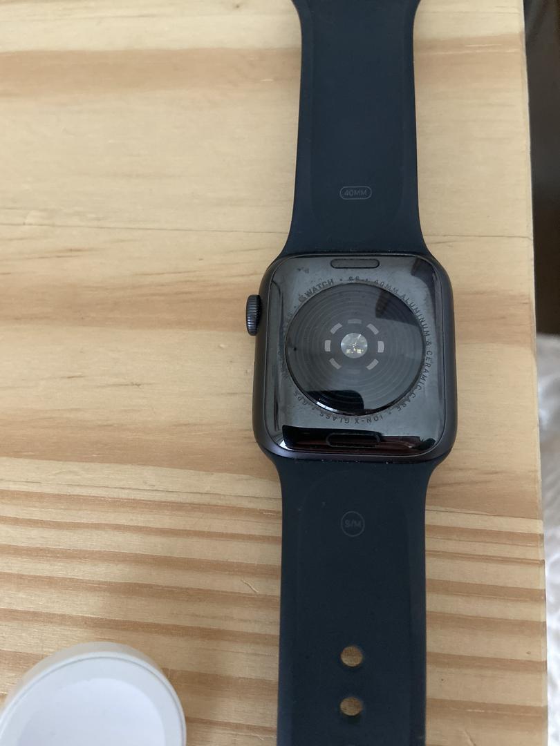 Apple Watch SE 1st Gen 40mm - Gray, A2351 - GPS, Aluminum - LYGN07935 ...