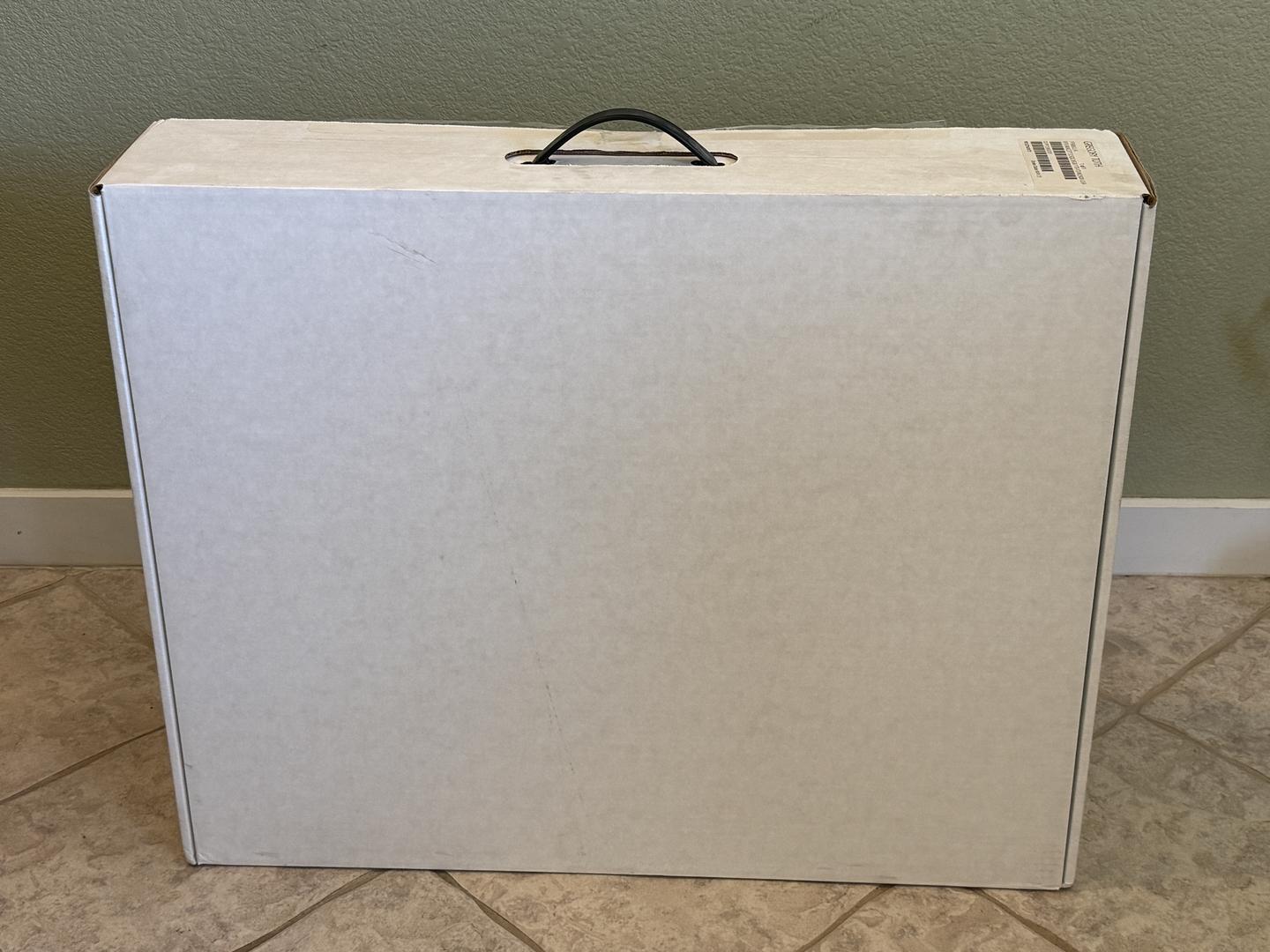 iMac 2014 27" Retina 5K - I5, 1TB, 32GB - LYGP88493 - Swappa