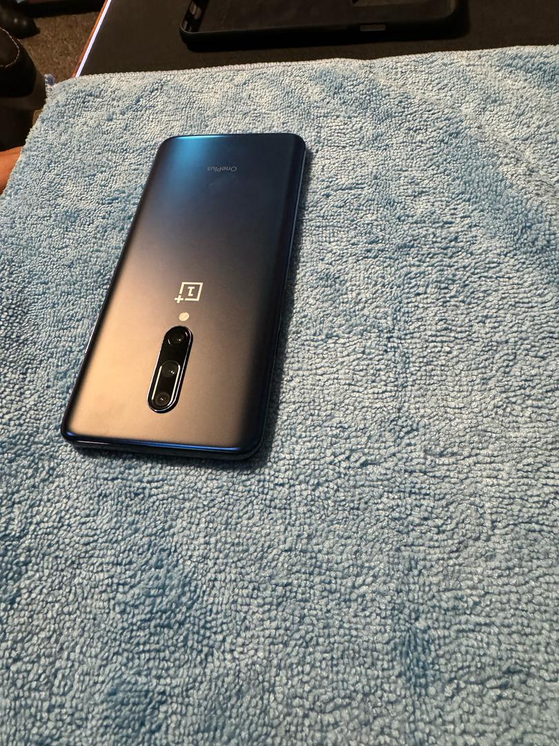 OnePlus 7 Pro - Unlocked, Blue, 256GB, 8GB, GM1917 - LYGT10449 - Swappa