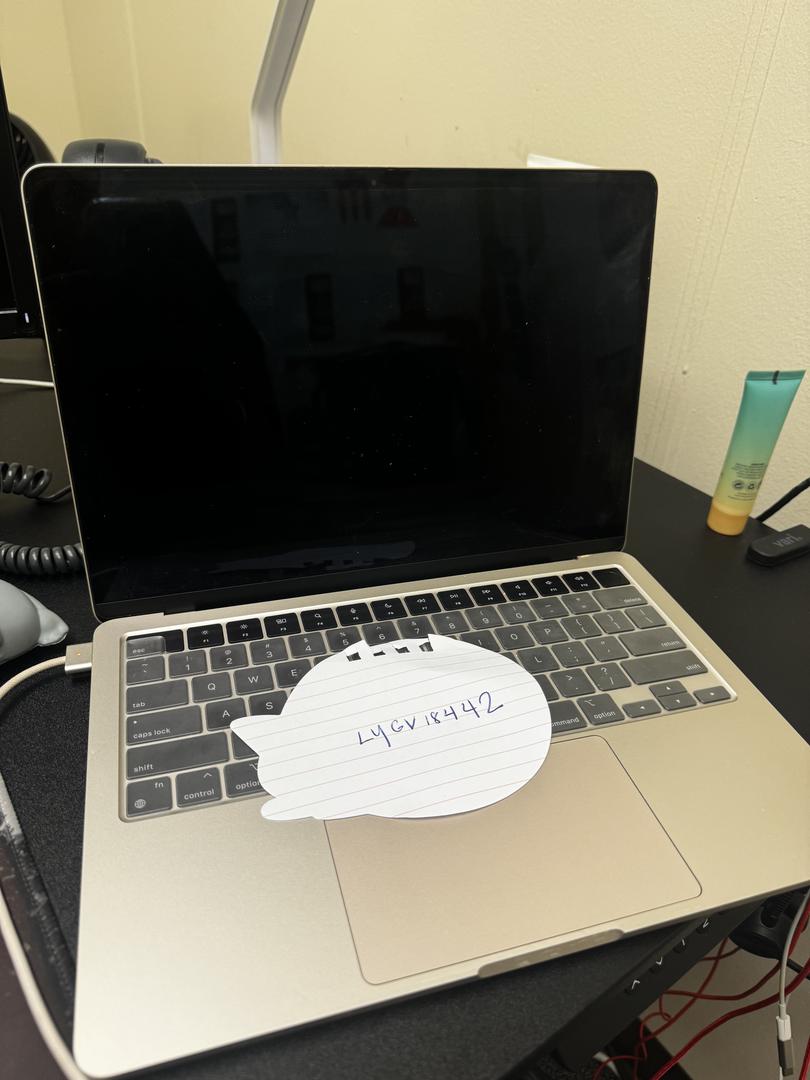 MacBook Air 2022 - 13" - Apple M2, Starlight, 256GB, 8GB - LYGV18442 ...
